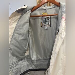 Burton | Jackets & Coats | Womens Burton White Ski Jacket | Poshmark